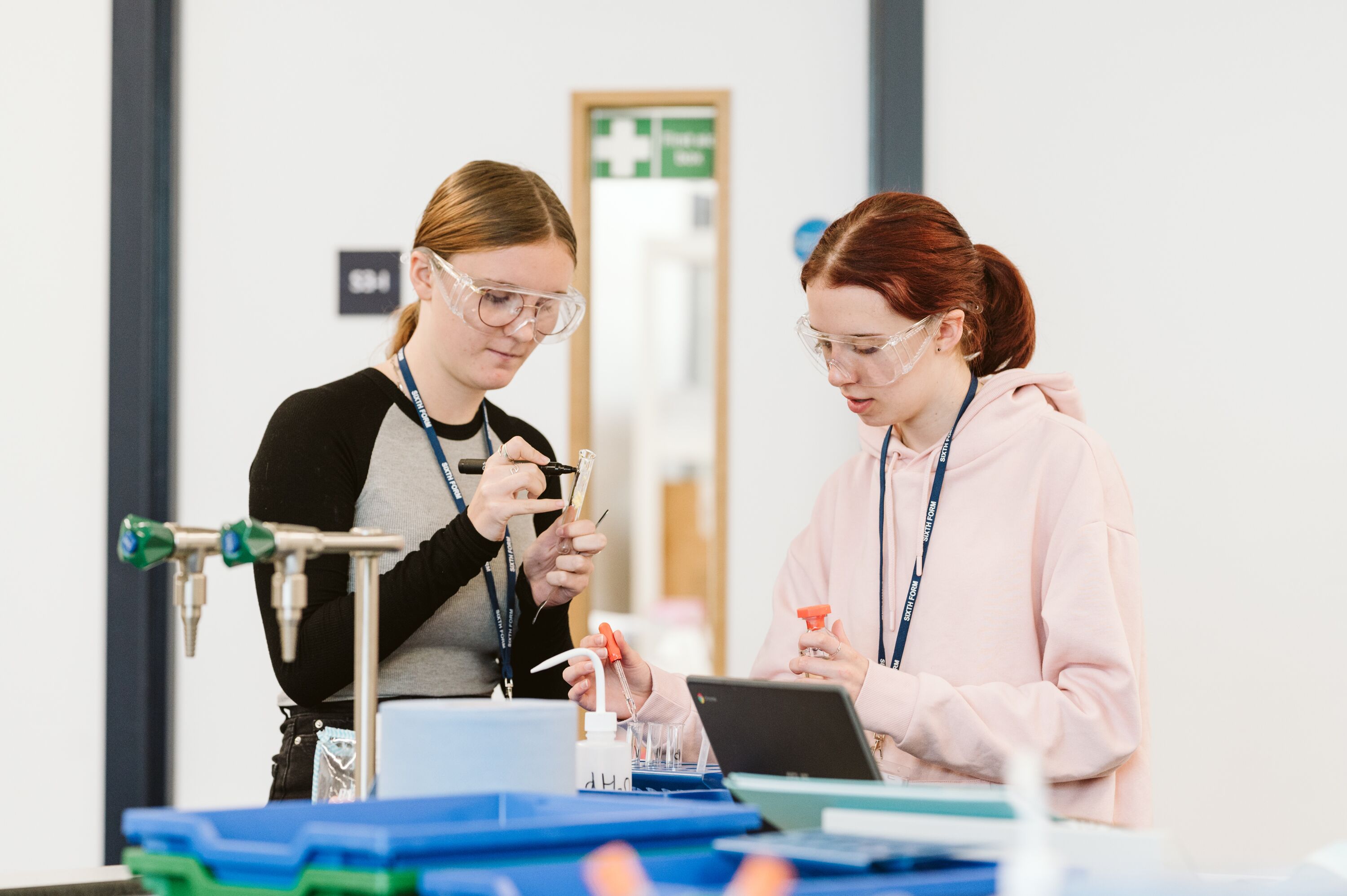 Chemistry - The Kingston Academy